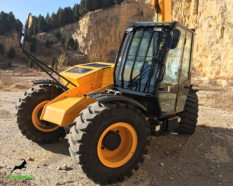 3 Ton Telehandler 7M Lifting