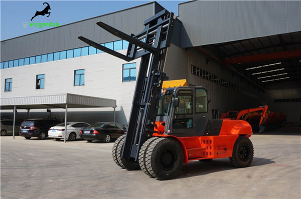 16 ton forklift